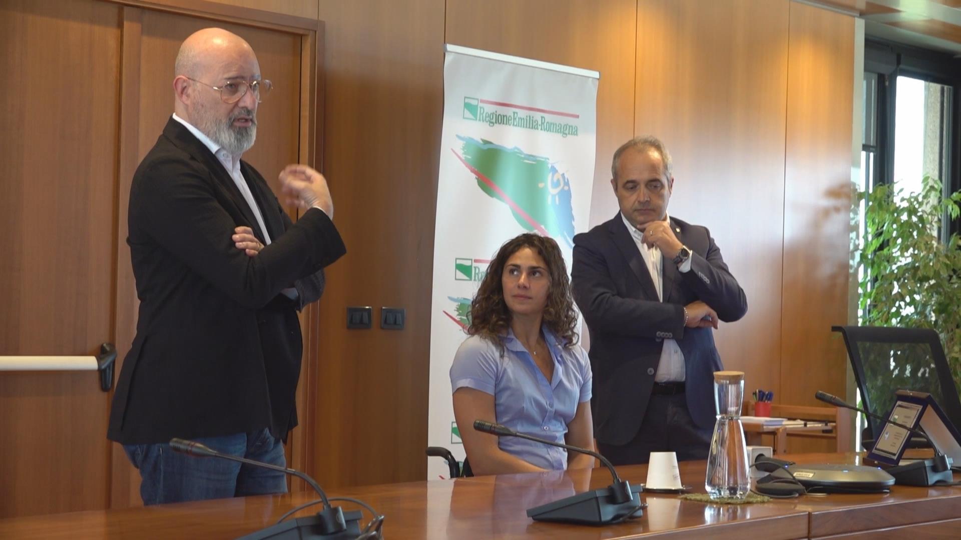 GIULIA GHIRETTI PREMIATA A BOLOGNA DAL PRESIDENTE DELLA REGIONE ...